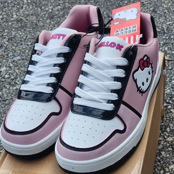 Hello Kitty | Shoes | Hello Kitty By Sanrio Womens Pink Casual Court ...